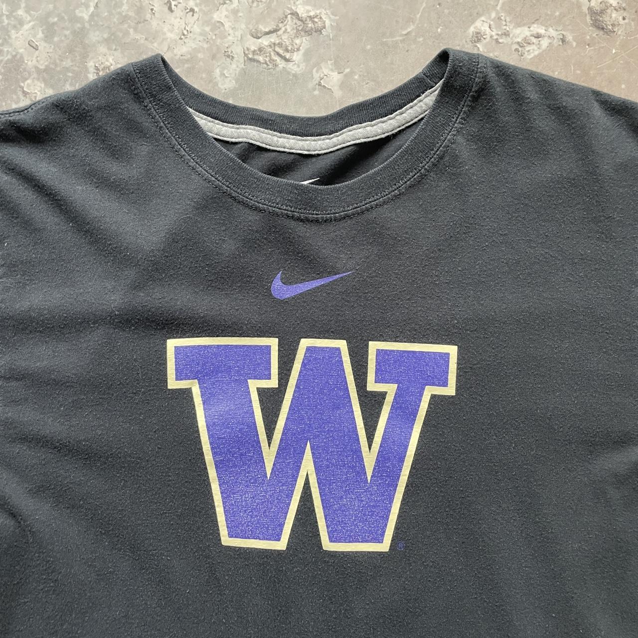 NIKE MINI SWOOSH WASHINGTON UNIVERSITY T-SHIRT... - Depop