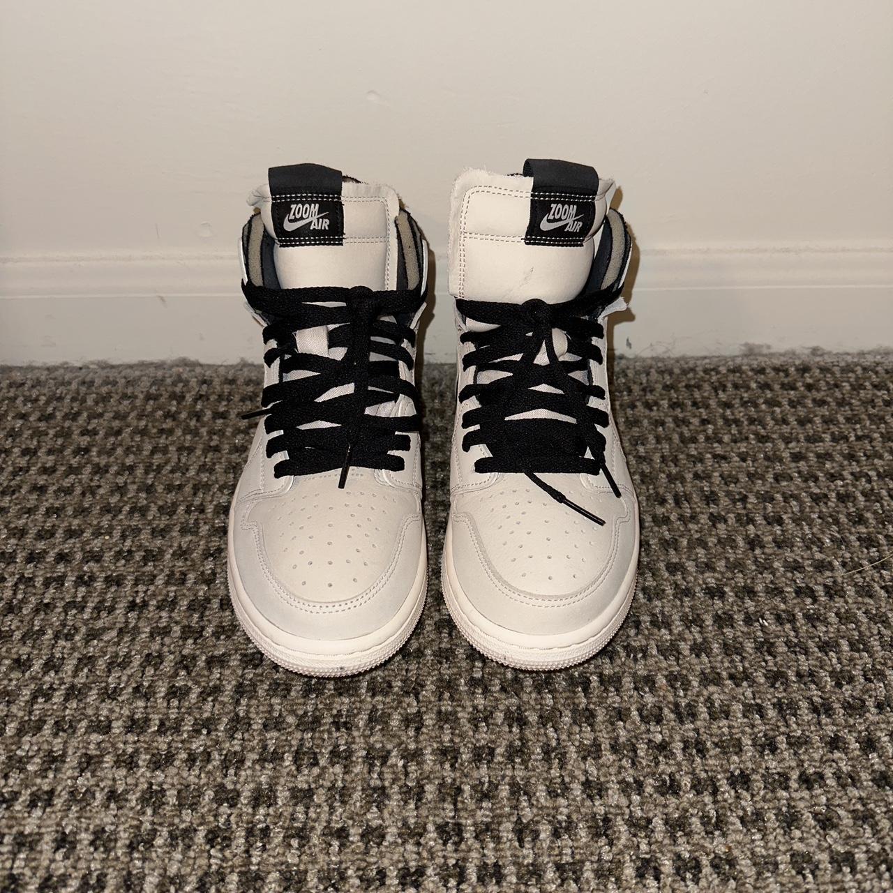 Jordan Women's Cream and White Trainers | Depop