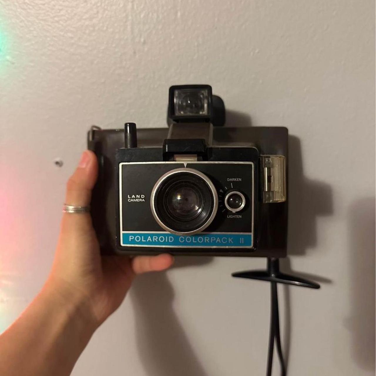 polaroid color pack 2 land camera. - Depop