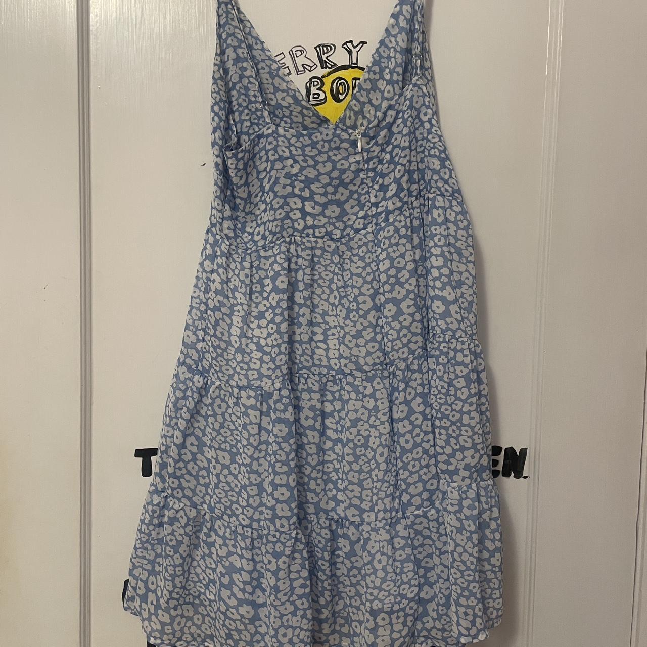 Blue floral sundress Size: small - Depop
