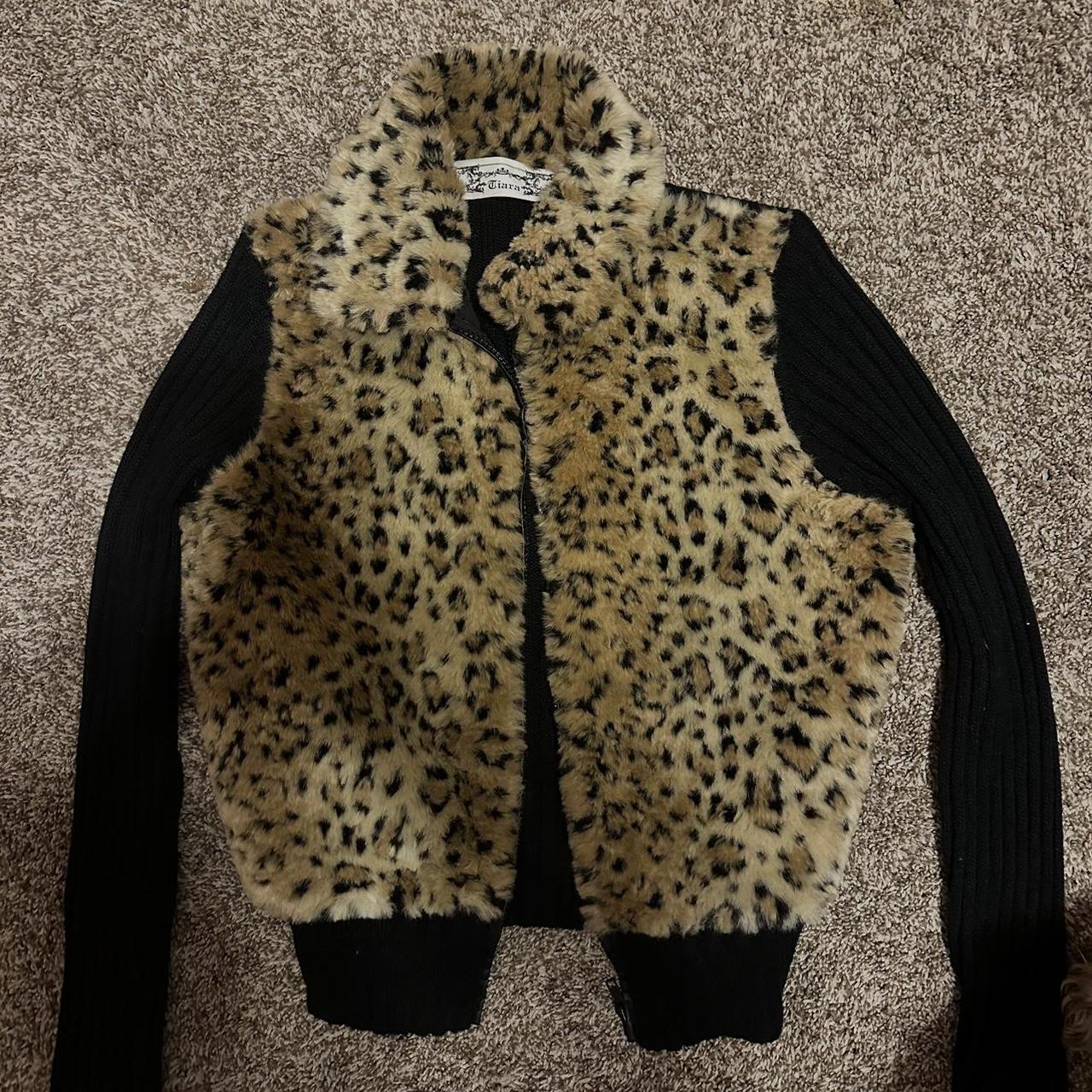 cutest cheetah jacket 🐆 Dm for any questions or... | Depop