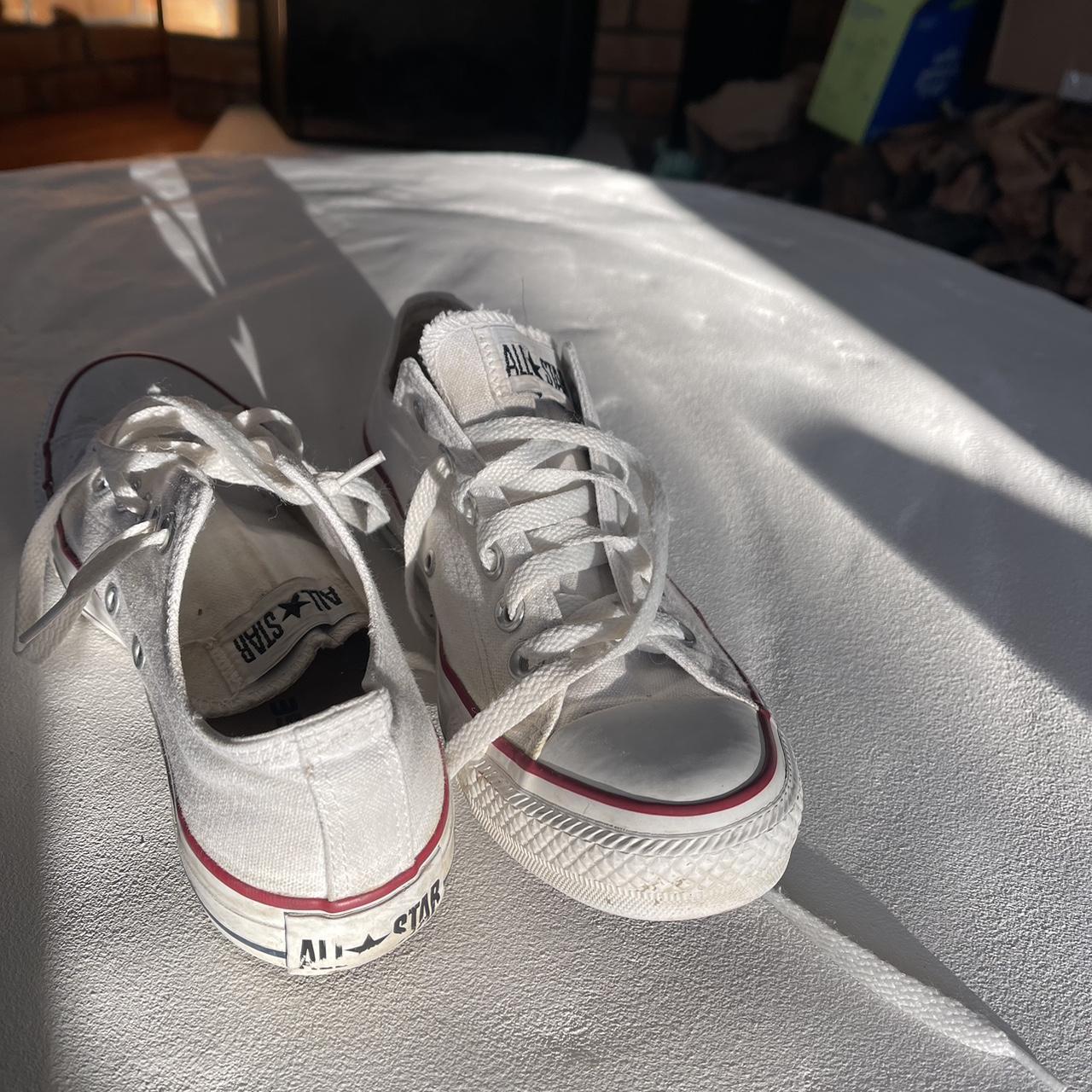 White converse all stars Women’s size 7 or 37.5. - Depop