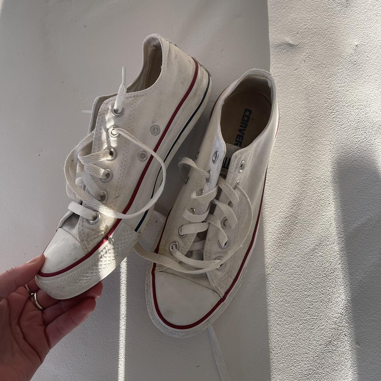 White converse all stars Women’s size 7 or 37.5. - Depop