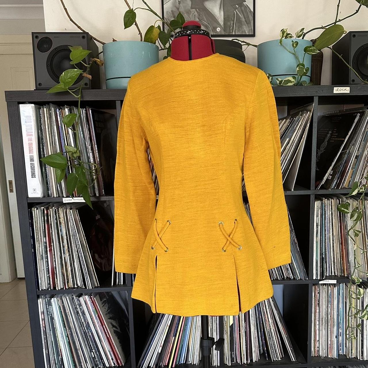 1960s Top 🔥 Very stylish & unique! Size 10... - Depop