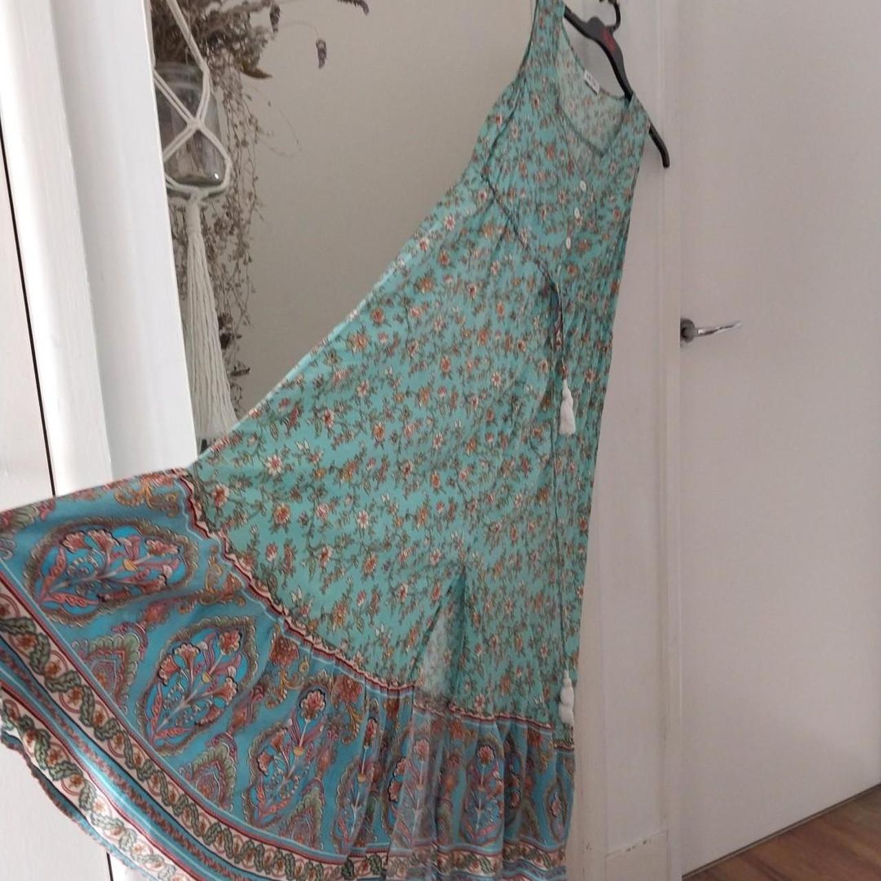 MUTIG 🌺M🌺 FRILLED BOHO MAXI DRESS UNDERARM TO... - Depop