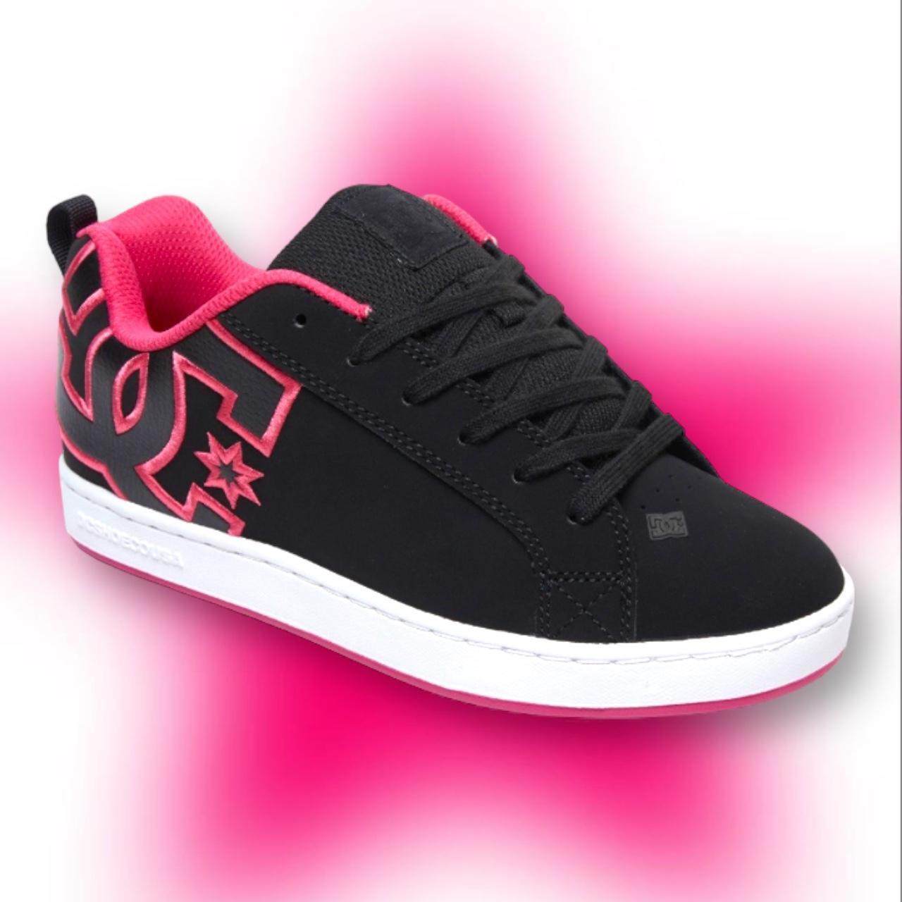 Pink Dc Shoes Dm me before purchasing💗 Condition-... - Depop