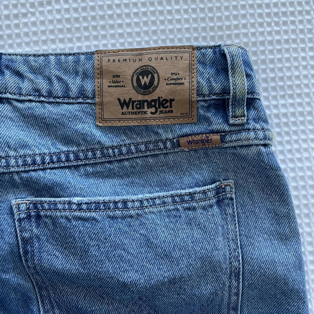 Wrangler low rise Farrah jeans faded Mary Jane.... - Depop