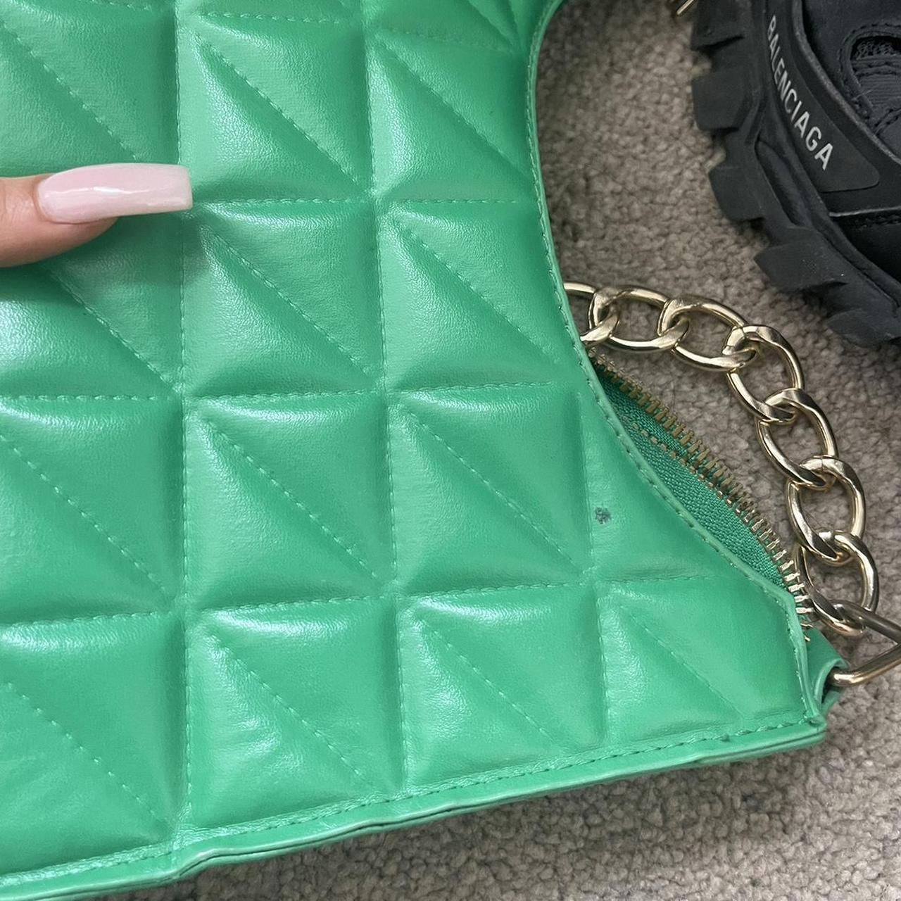 Green chain bag 💚 Used a few times Has a couple of... - Depop