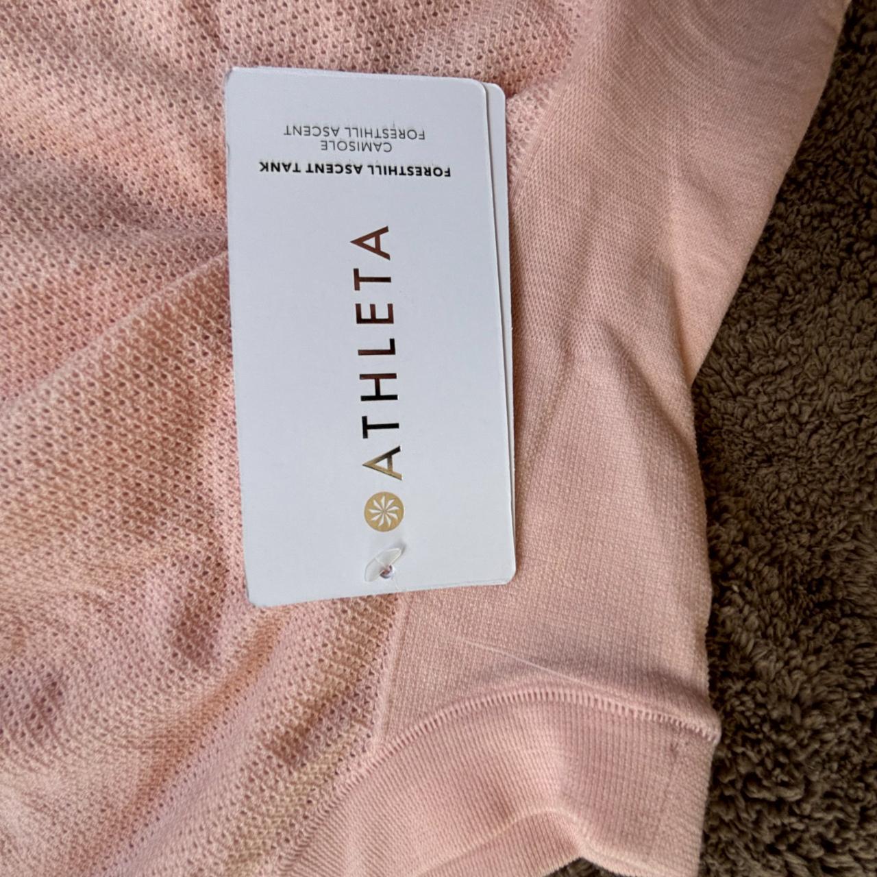 Large Athleta Foresthill Ascent Tank. - Depop