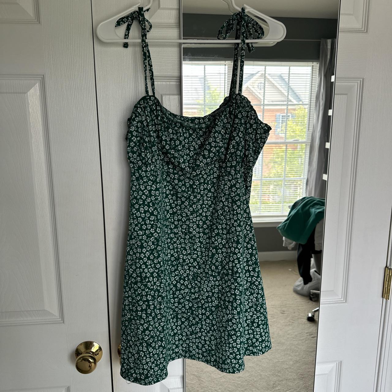 the cutest green floral dress in great... - Depop