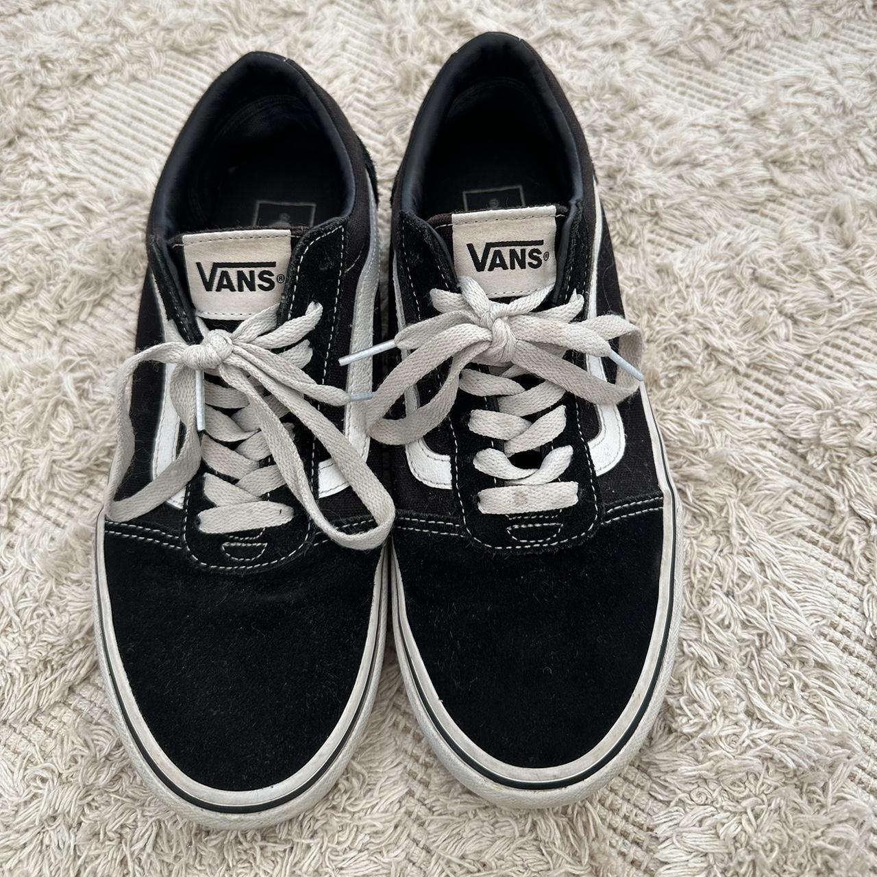 CLASSIC VANS // SIZE 7 MENS - Depop