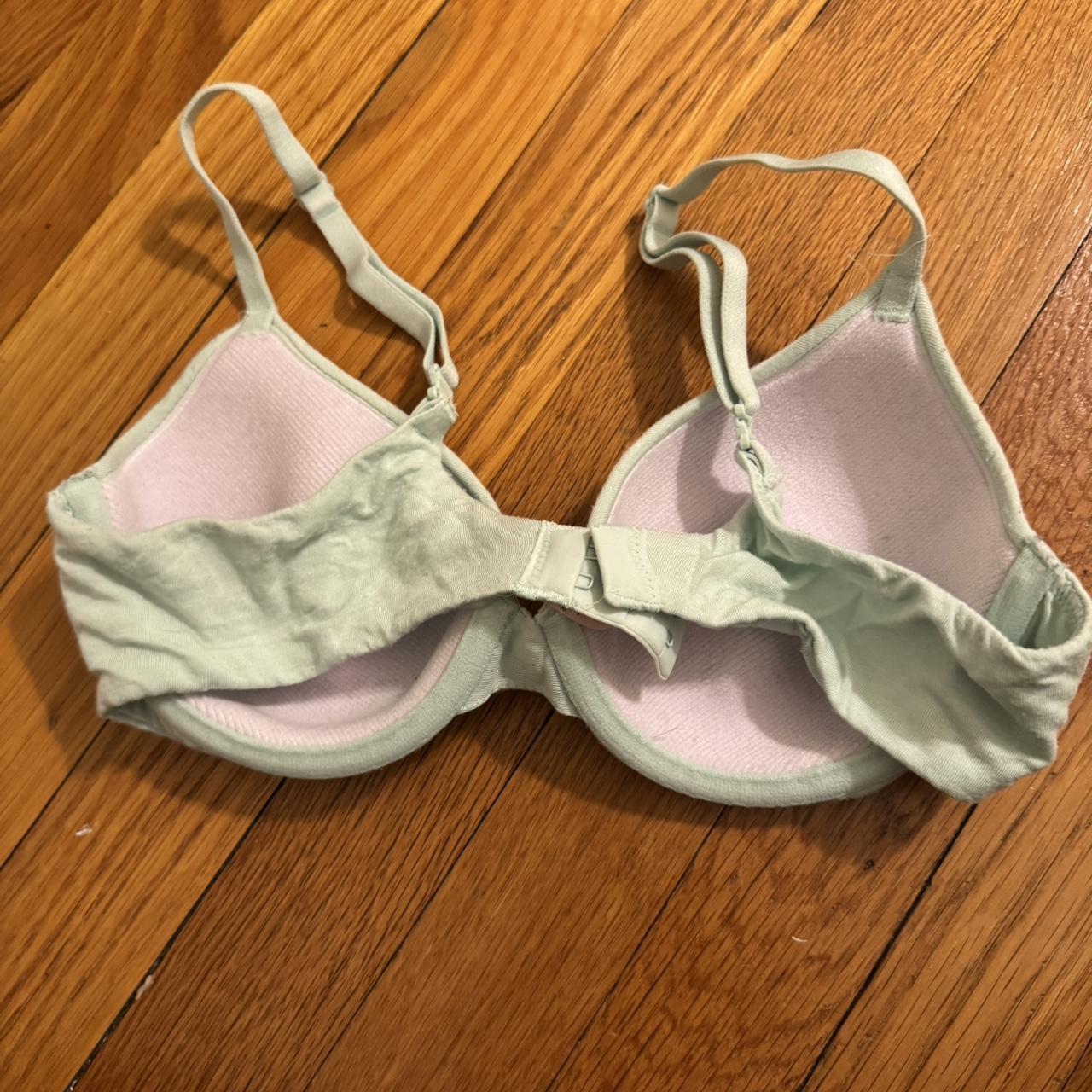 Victorias secret mint green bra! Size 34B | Depop