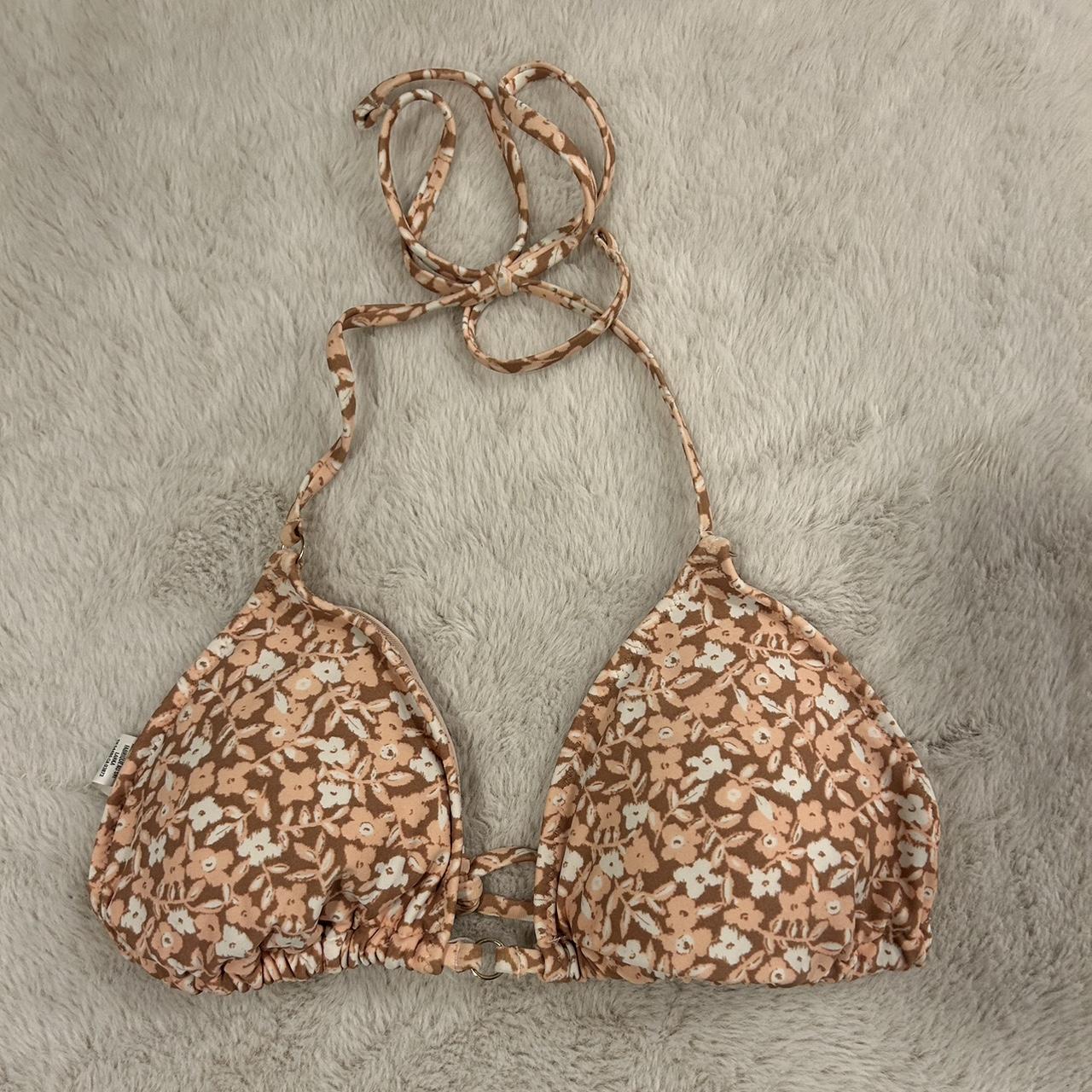 Aerie Women's Pink and White Bikini-and-tankini-tops | Depop