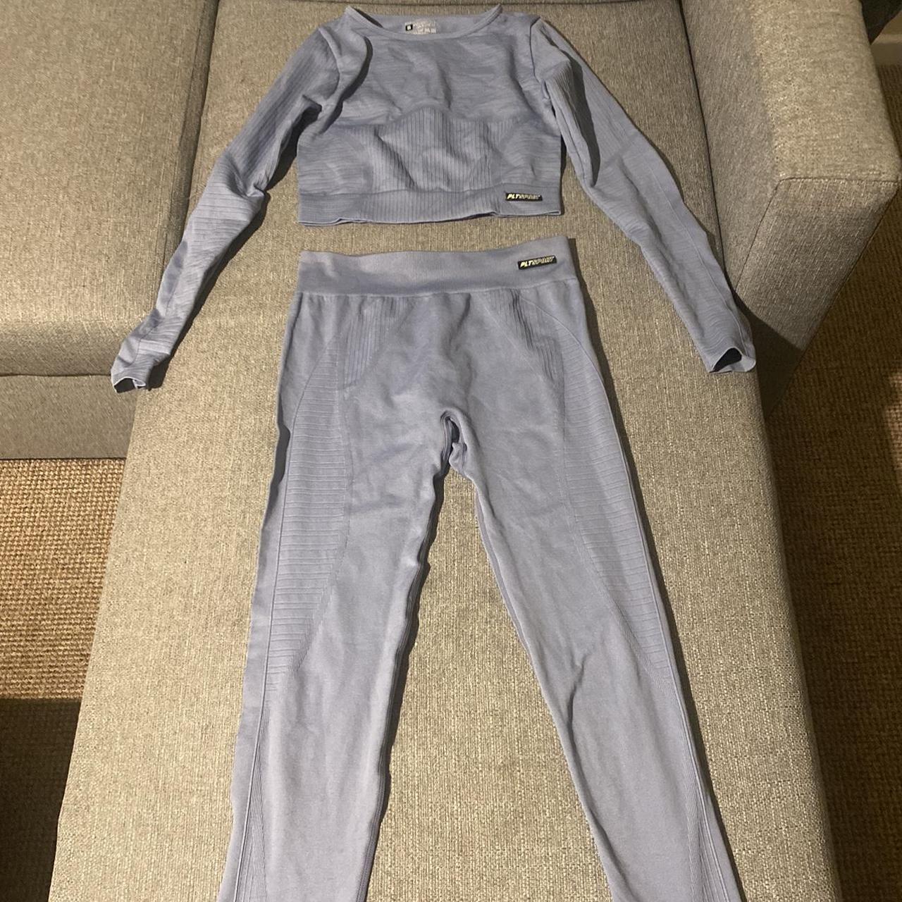 Pretty little thing blue gym set Crop top size... - Depop