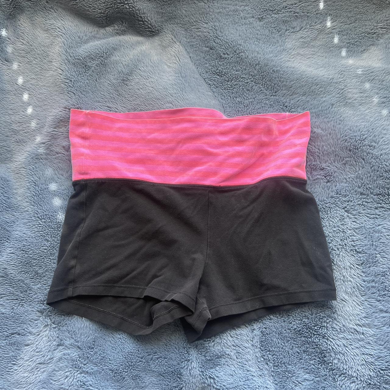 Jenni Women's Pink and Black Shorts | Depop