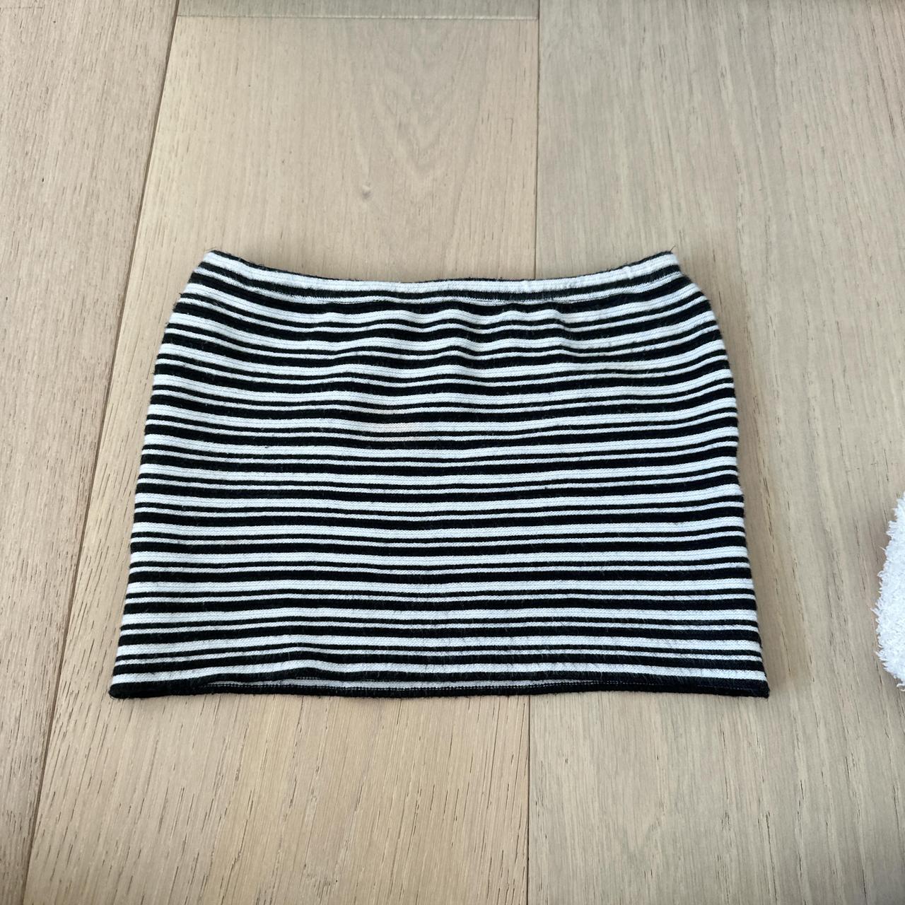 Subdued tube top - Depop