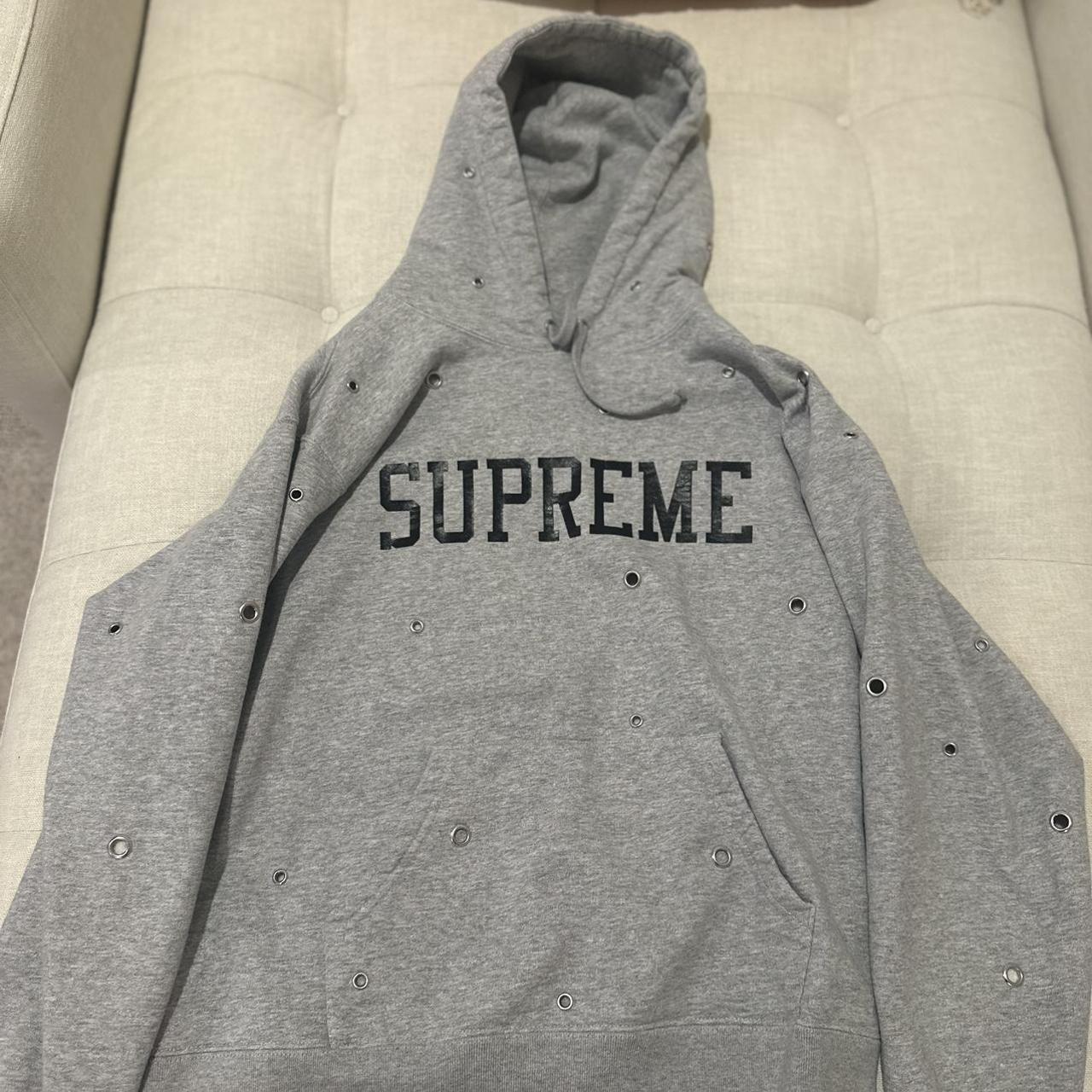 The cutest gray authentic supreme hoodie w suds Size... - Depop