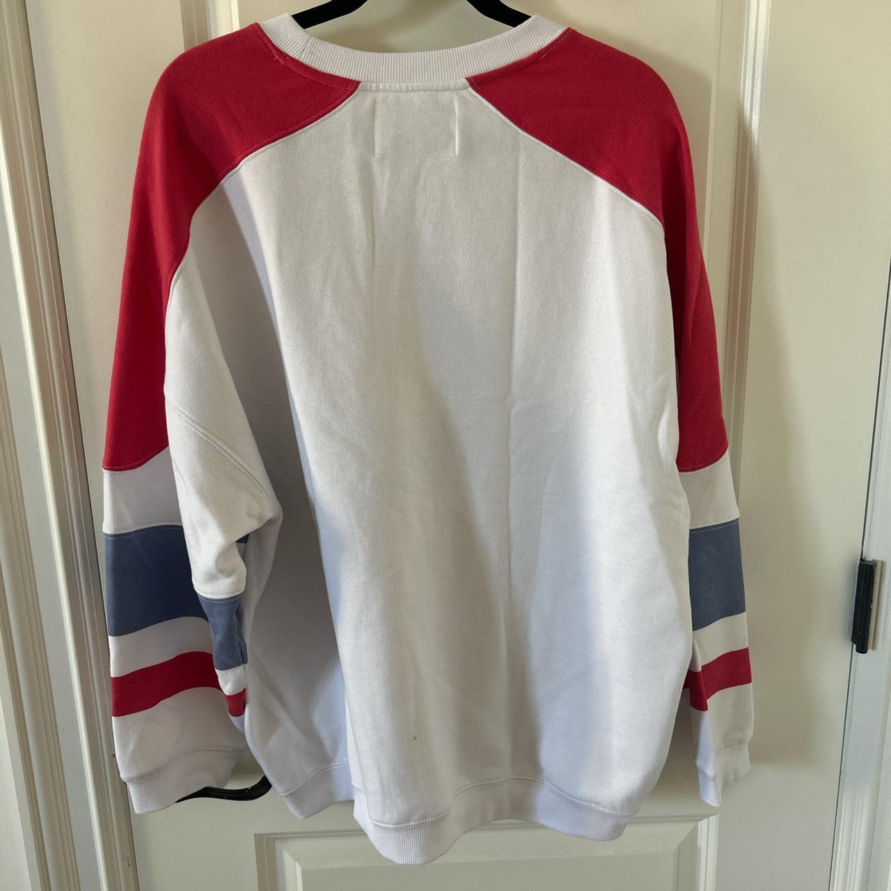 PacSun Vintage Land Rover Classic Crewneck... - Depop