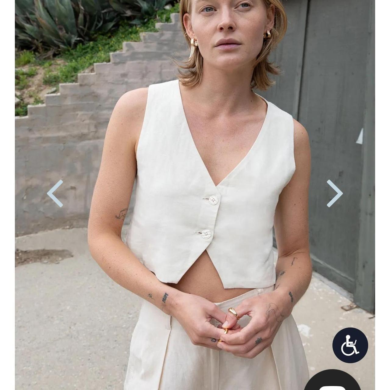 Oak and fort vest never worn without tags - black... - Depop