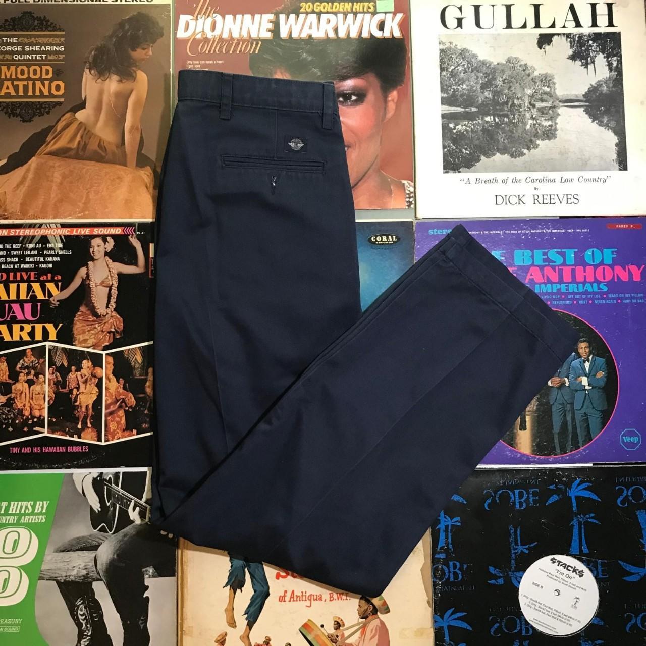 Navy blue Dockers pants, great condition! 34 x 31 - Depop