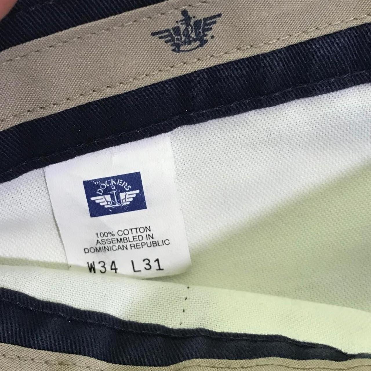 Navy blue Dockers pants, great condition! 34 x 31 - Depop