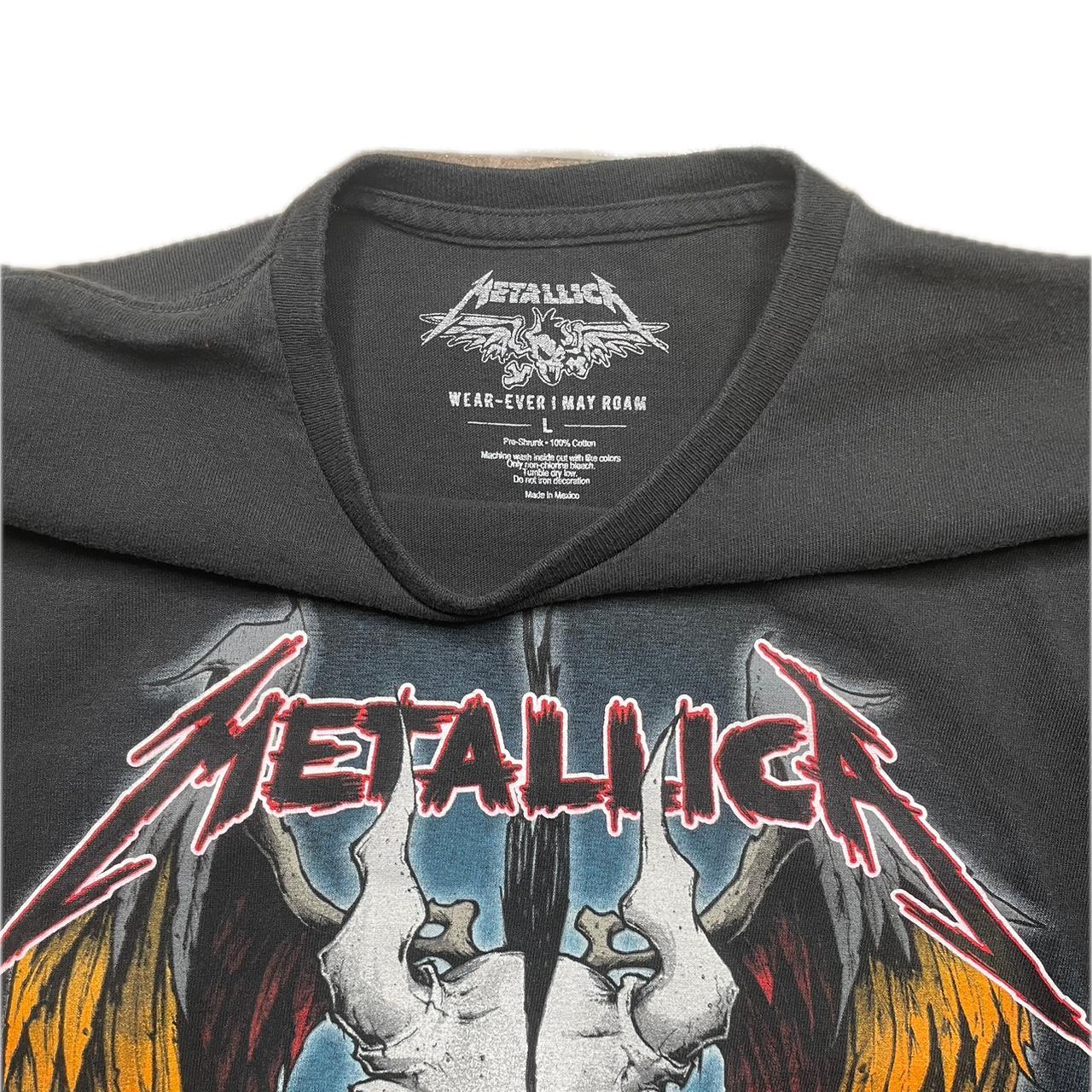 Metallica Tour T-shirt Adult large no flaws dm for... - Depop