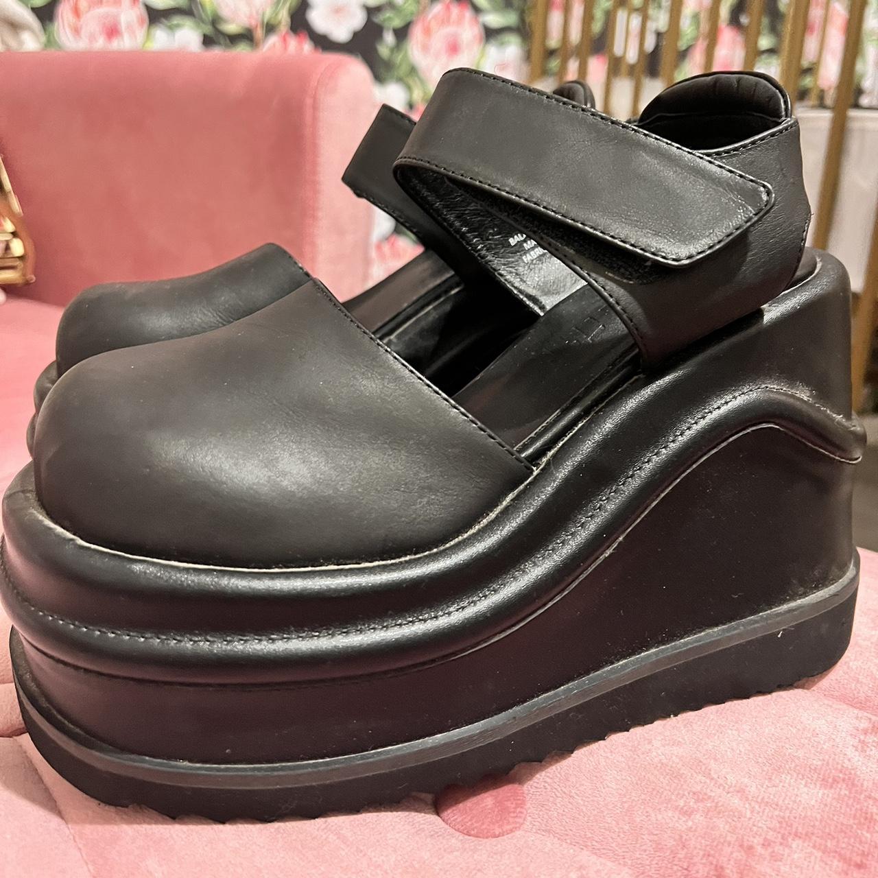 unif wave platform - brand new never been worn -... - Depop