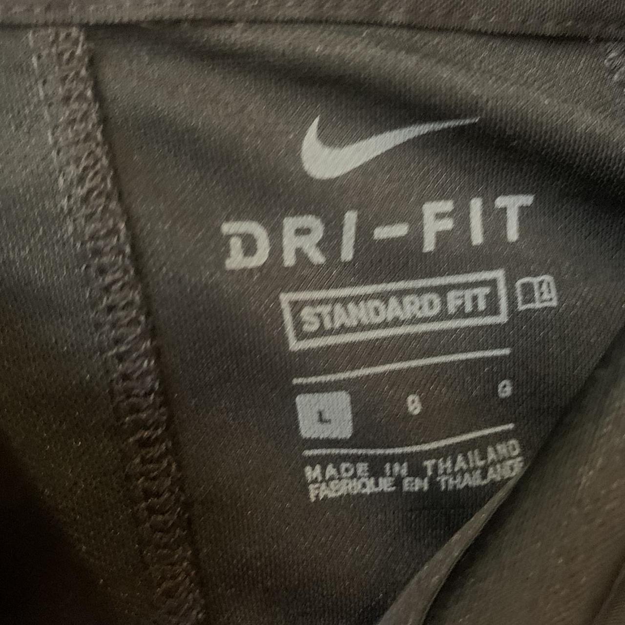 Mens dri-fit Nike golf shirt - Depop