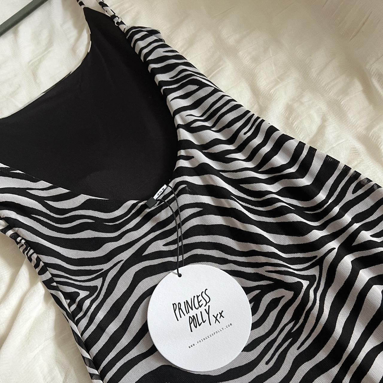 Princess Polly low back maxi 🖤🤍 Never worn this tags... - Depop