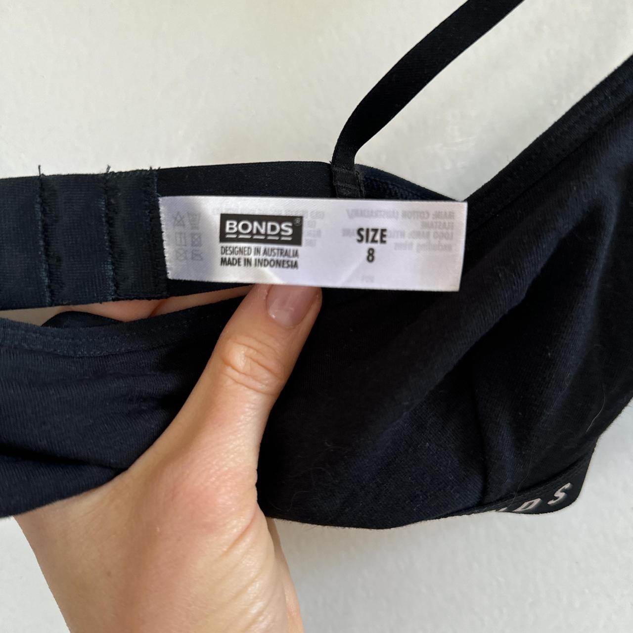 Bonds scoop crop bra Brand new with tags Size 8 - Depop