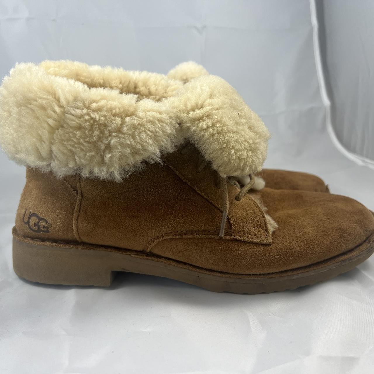 UGG Quincy Boot Size Women’s 8.5 fits more like an 8... - Depop