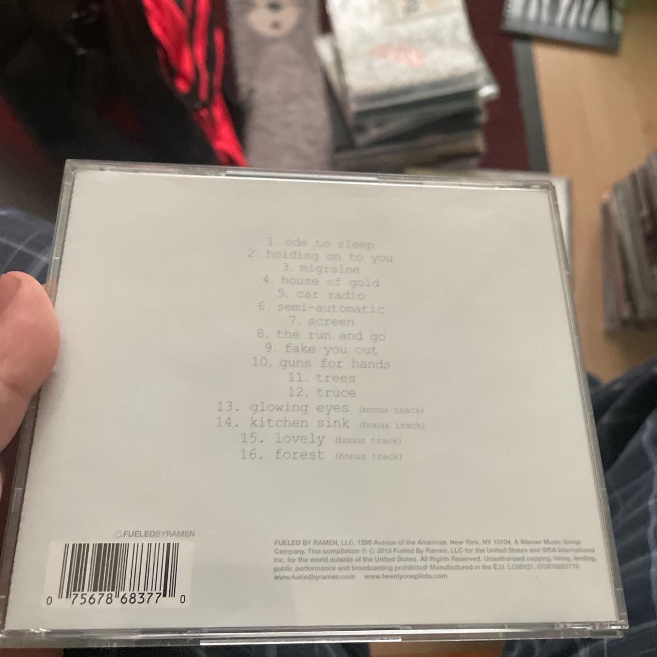 Twenty one pilots vessel cd - Depop