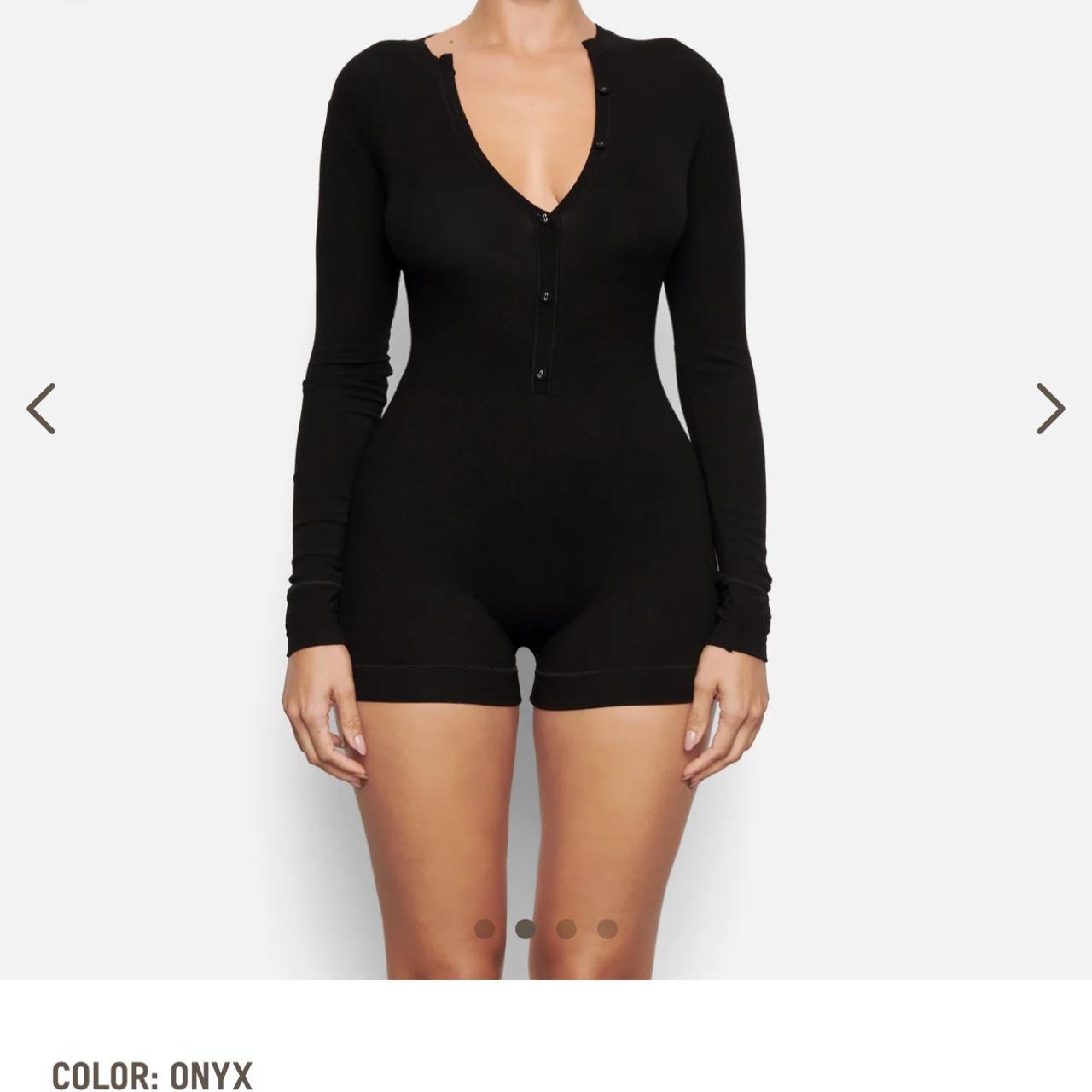 SKIMS BUTTON UP HENLEY ONSIE. SIZE M. Can fit S-... - Depop