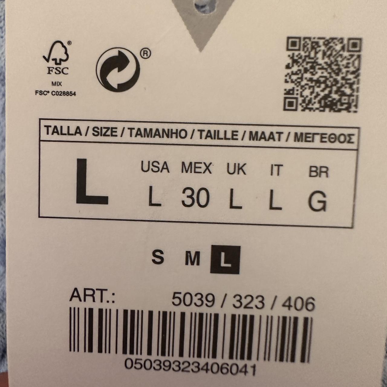 Zara Cropped Knit Button-up Shirt #zara #babytee... - Depop