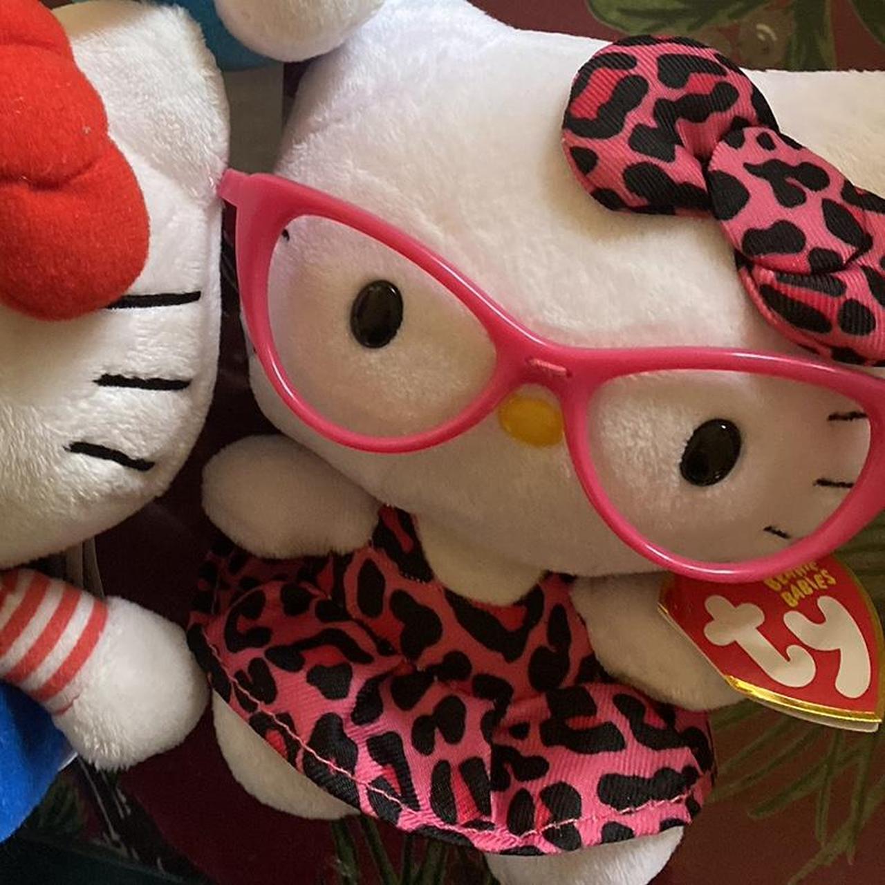 Hello kitty Sanrio plush - Depop