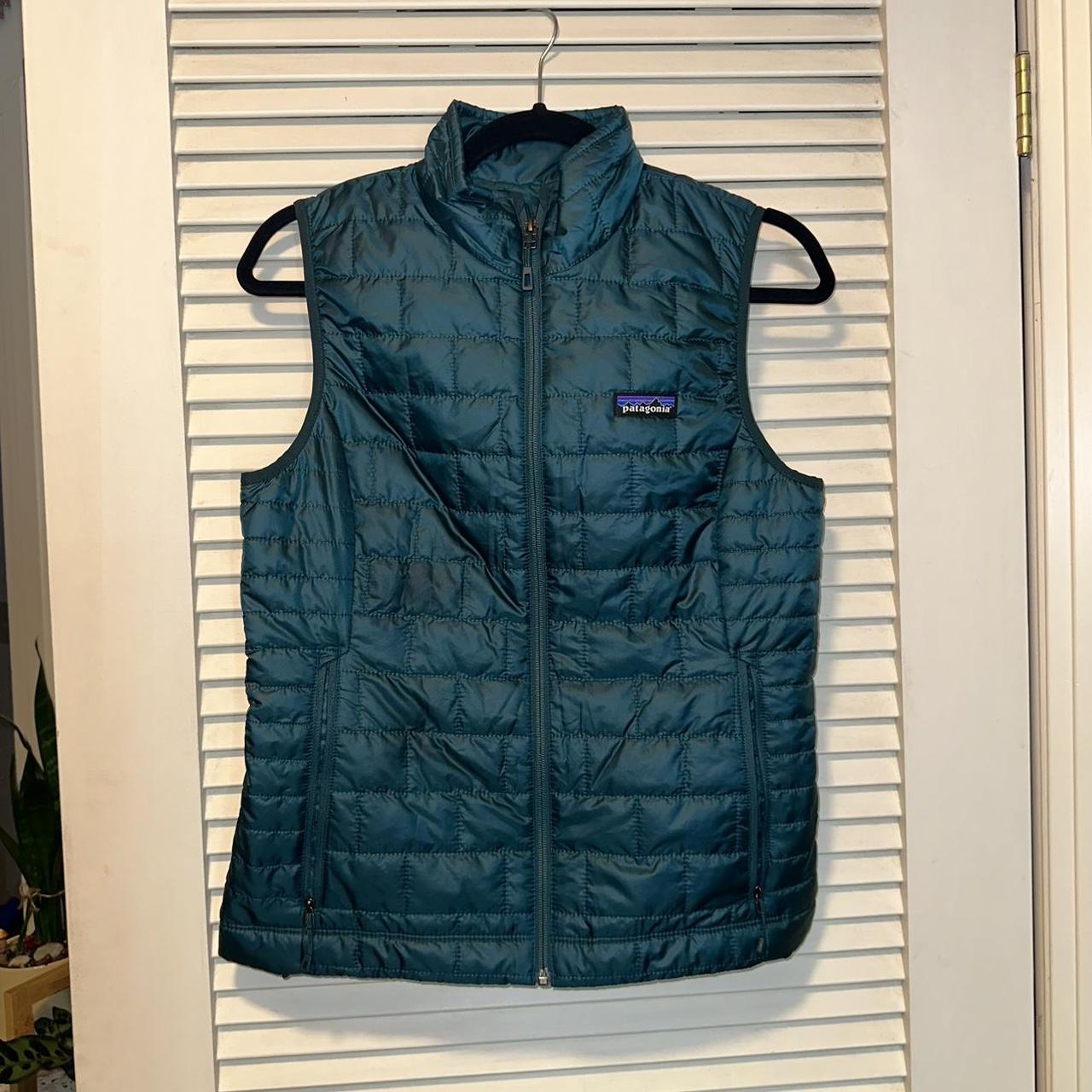 Patagonia nano puff vest in pinyon green size small... - Depop