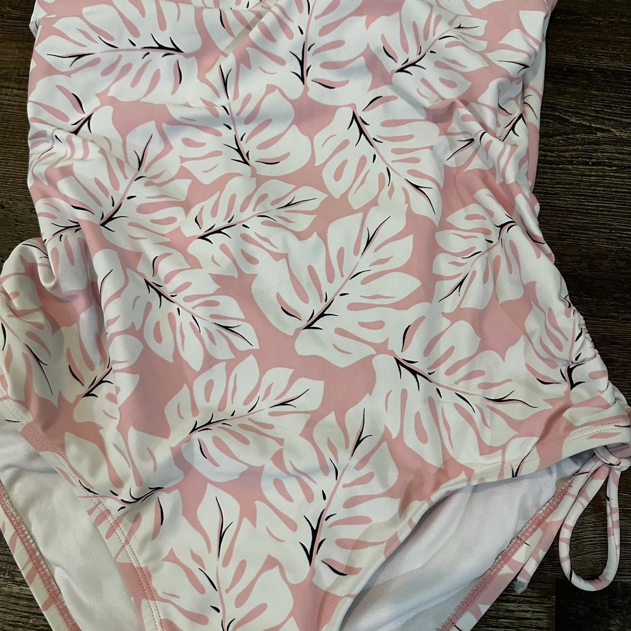 Kona sol one piece swimsuit Size large -shipping... - Depop Kona sol one piece swimsuit Size large -shipping... - Depop