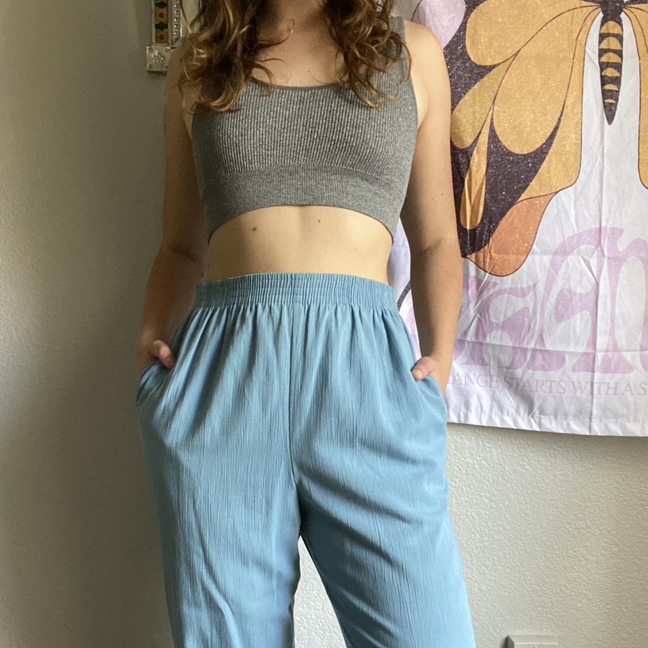 🌺 $5 shipping 🌺 Blue slack pants. Stretchy... - Depop