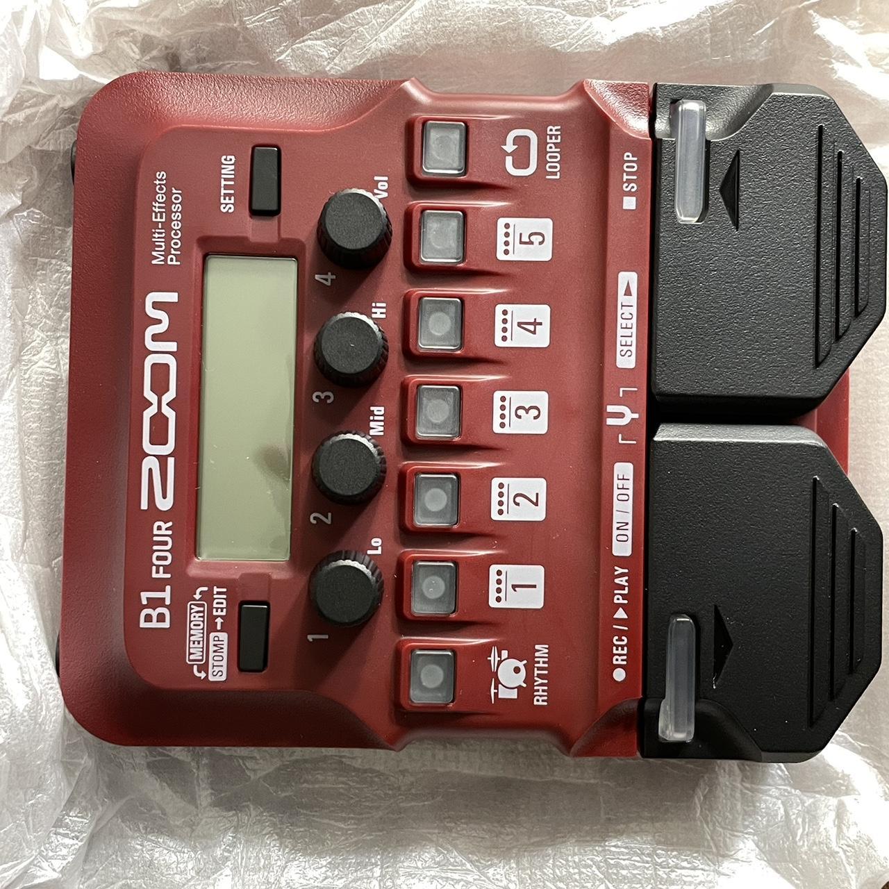 ZOOM B1 FOUR-BASS MULTI EFFECT PROCESSOR The Zoom... - Depop