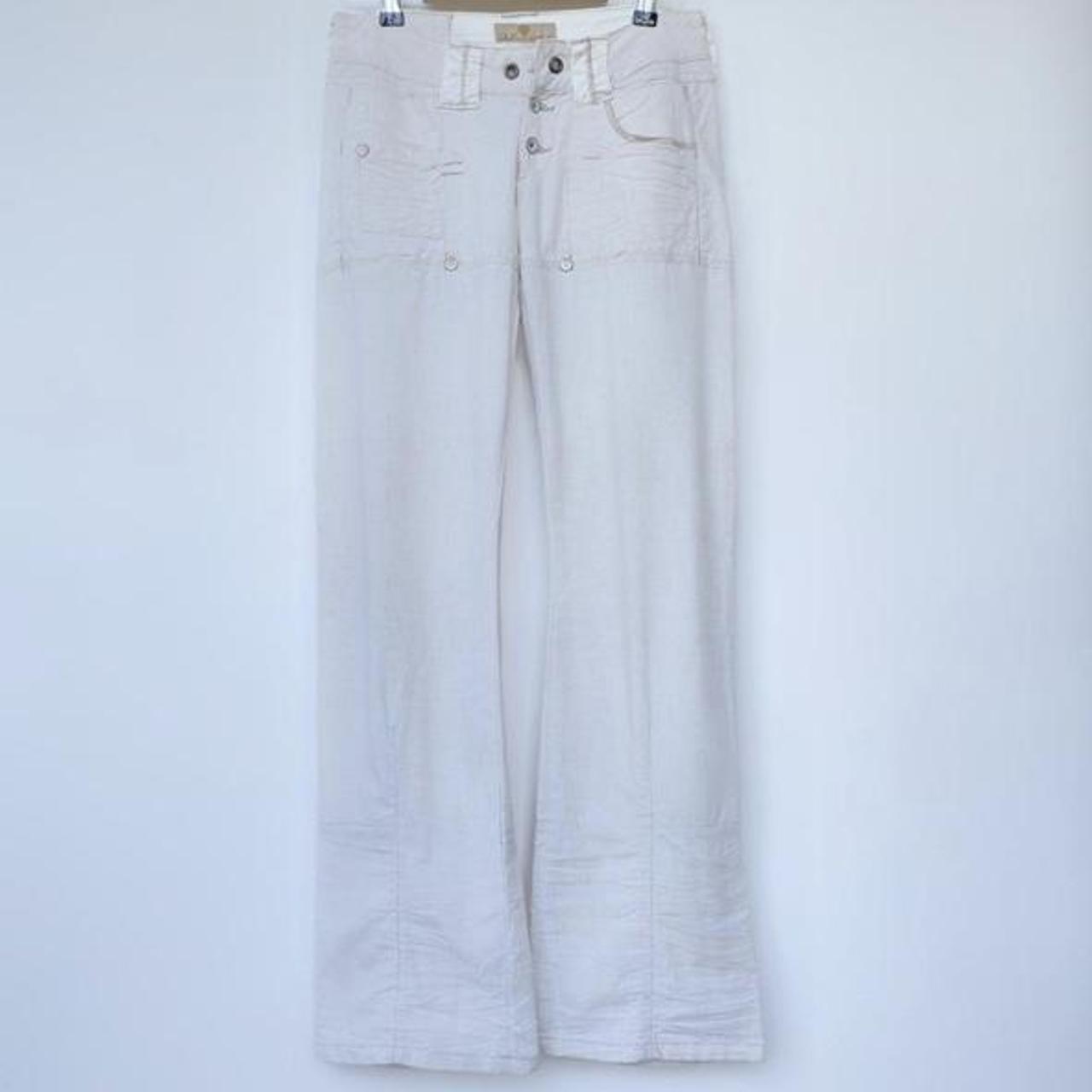 Vintage white cargo pants Size xs-s Pics from og... - Depop