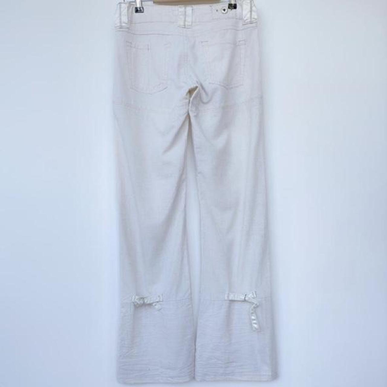 Vintage white cargo pants Size xs-s Pics from og... - Depop