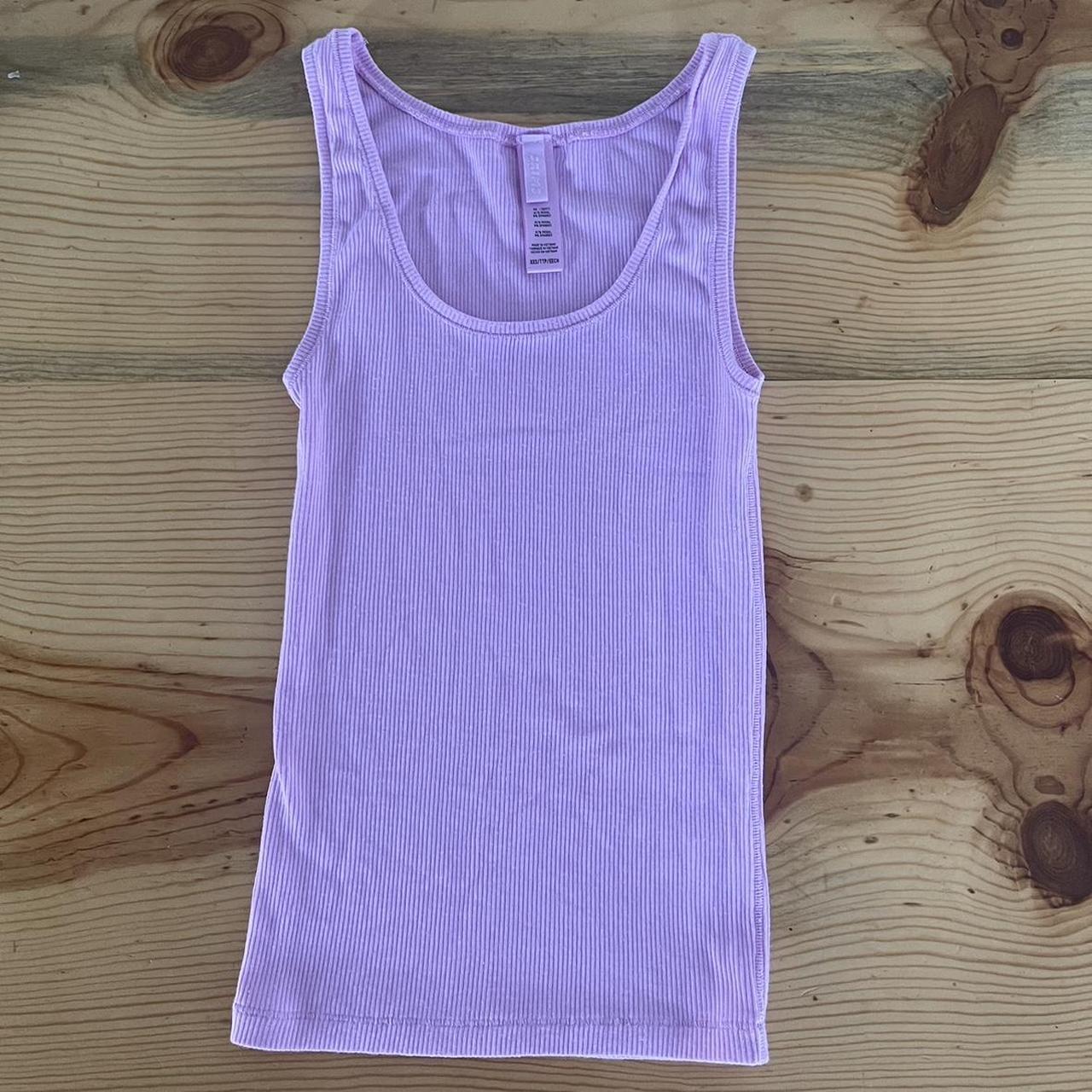 Skims soft lounge tank in limited edition pink color... - Depop