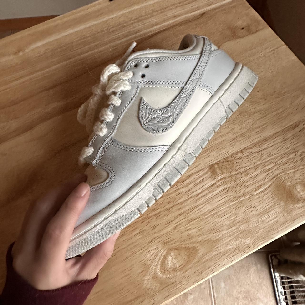 Nike Dunks, blue/white Women’s size 6 chunky laces... - Depop