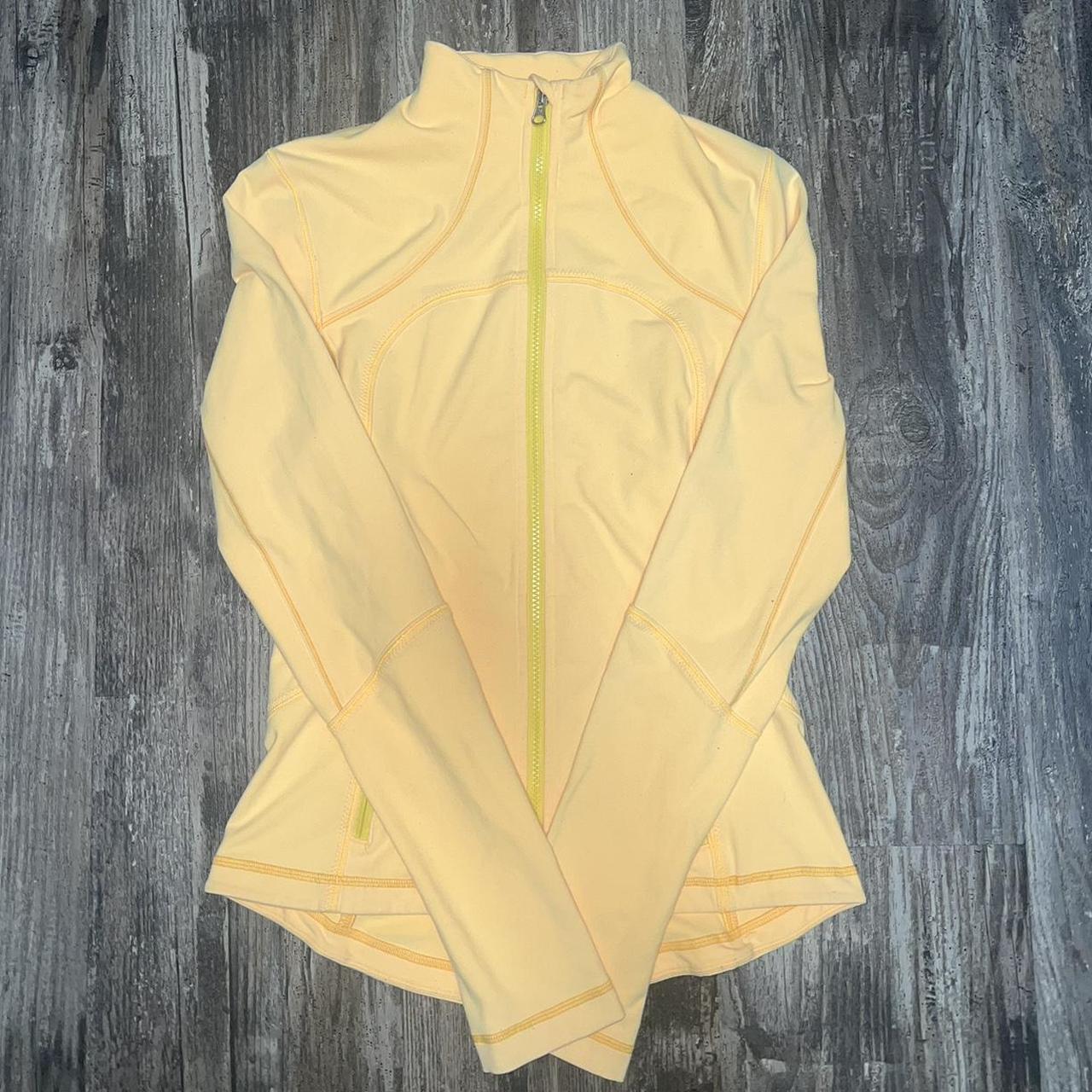 Lululemon Women's Yellow and Cream Jacket | Depop