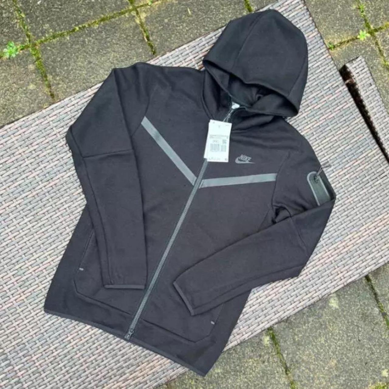 The 3rd Gen Nike Tech Fleece in all black features a... - Depop