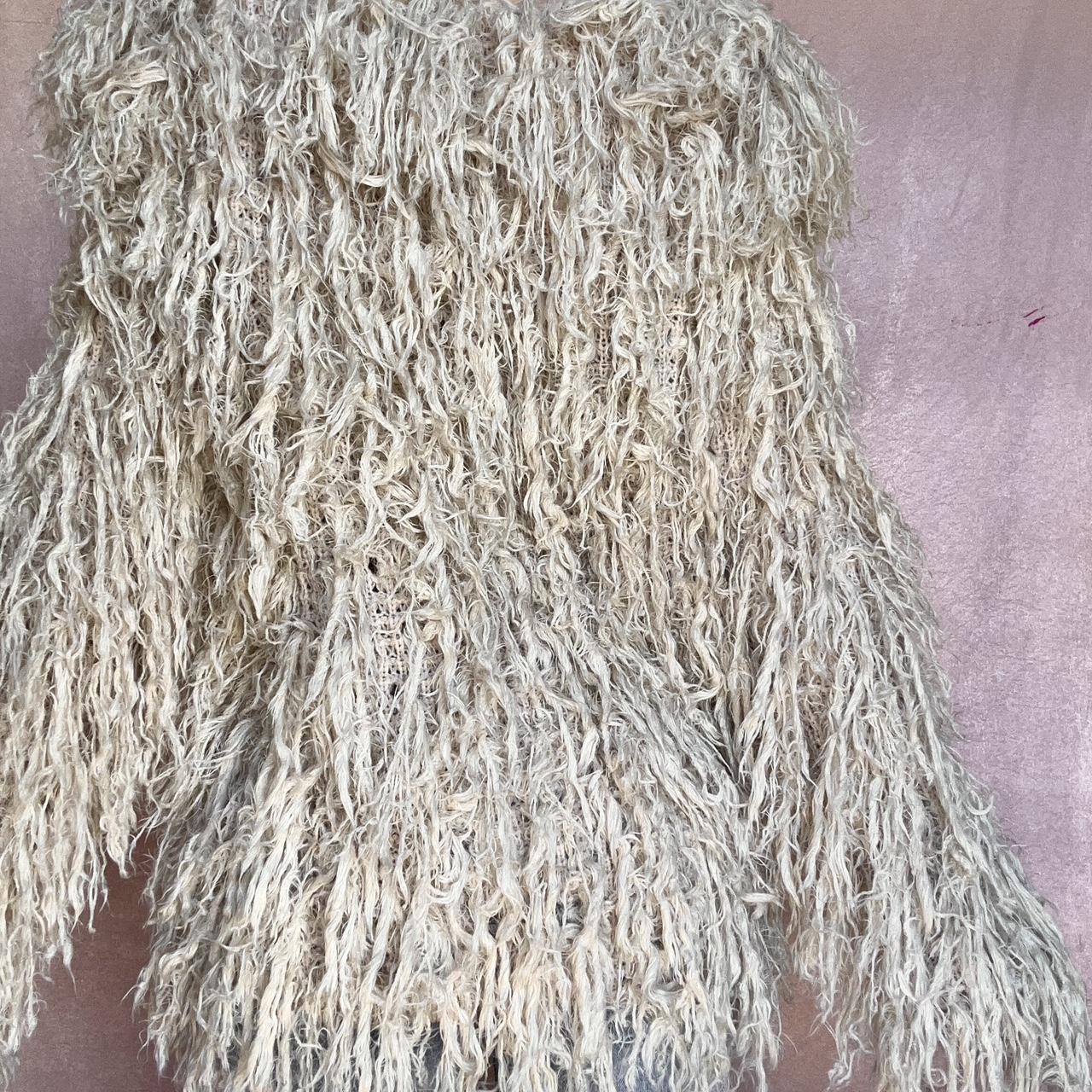 🍄Free people shaggy boho jacket🍄 Has 2 clasps on... - Depop