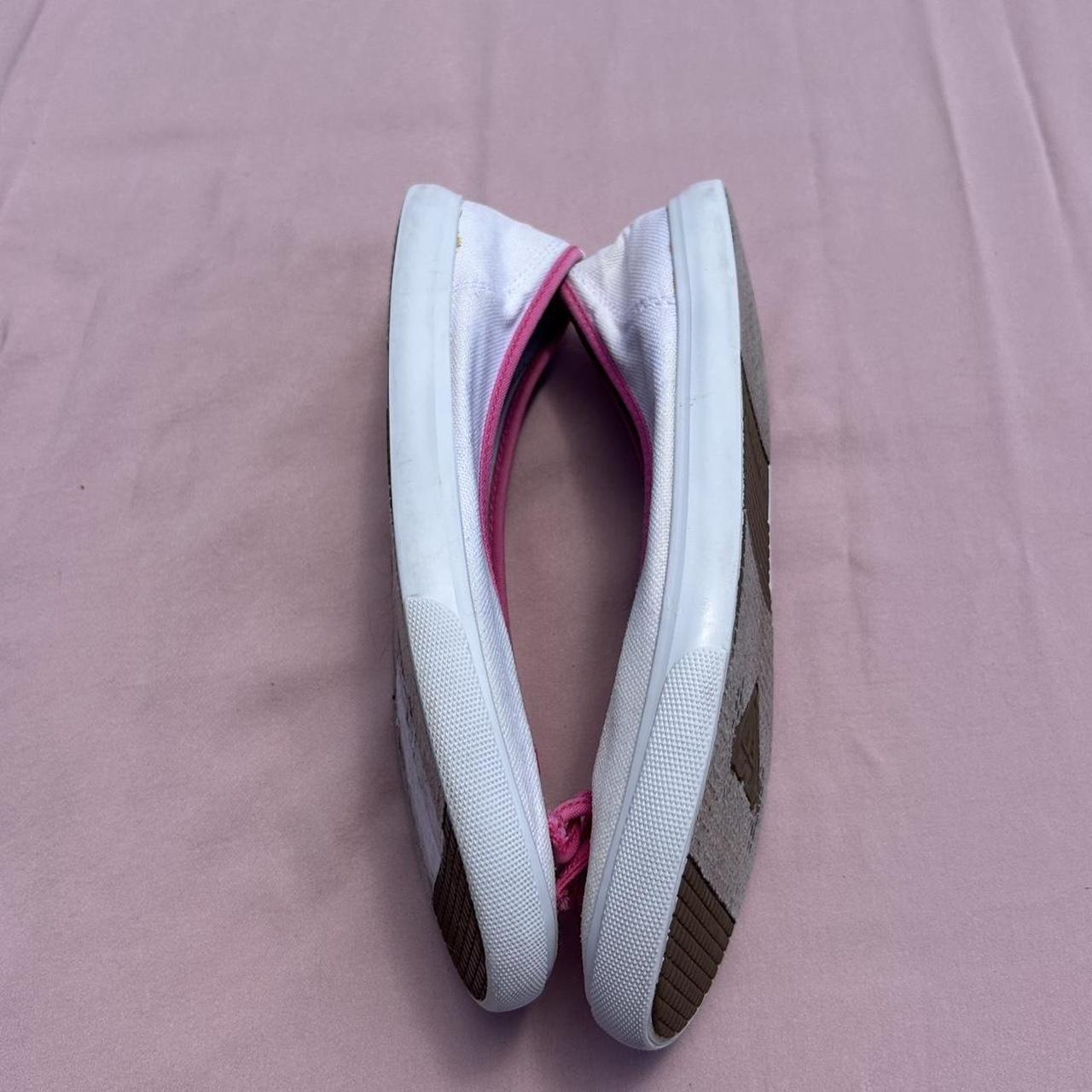 Y2k pink and white Roxy bow boat shoes Size... - Depop