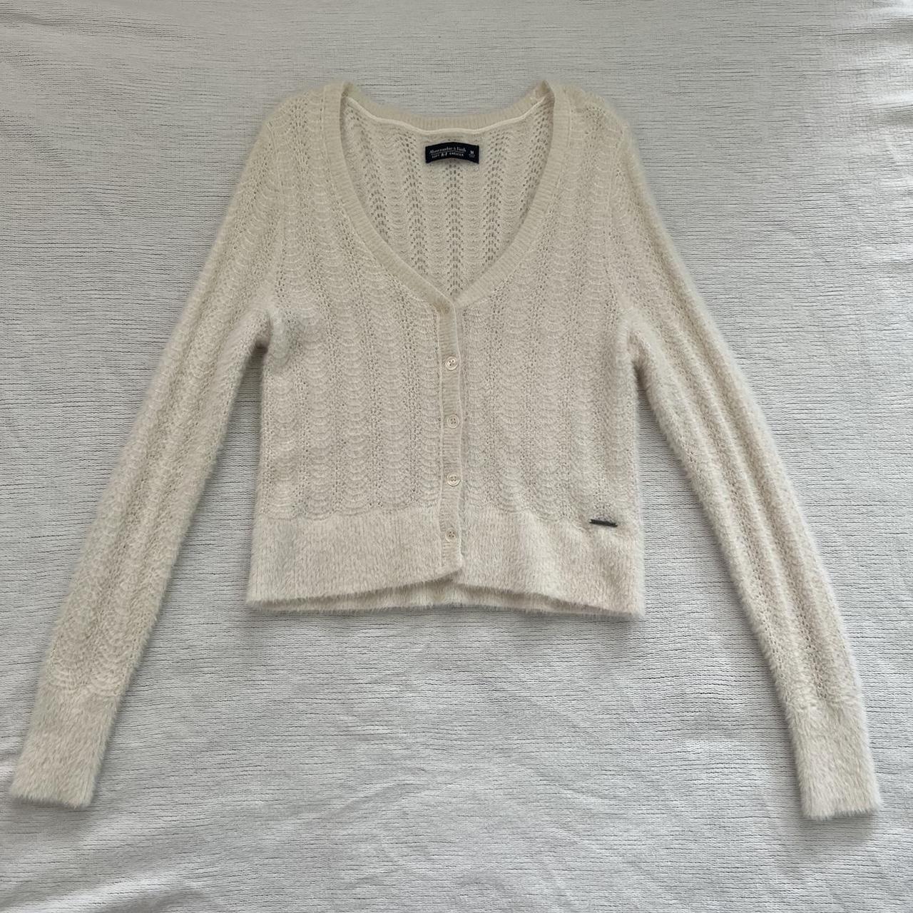Abercrombie & Fitch Women's Cream Cardigan | Depop