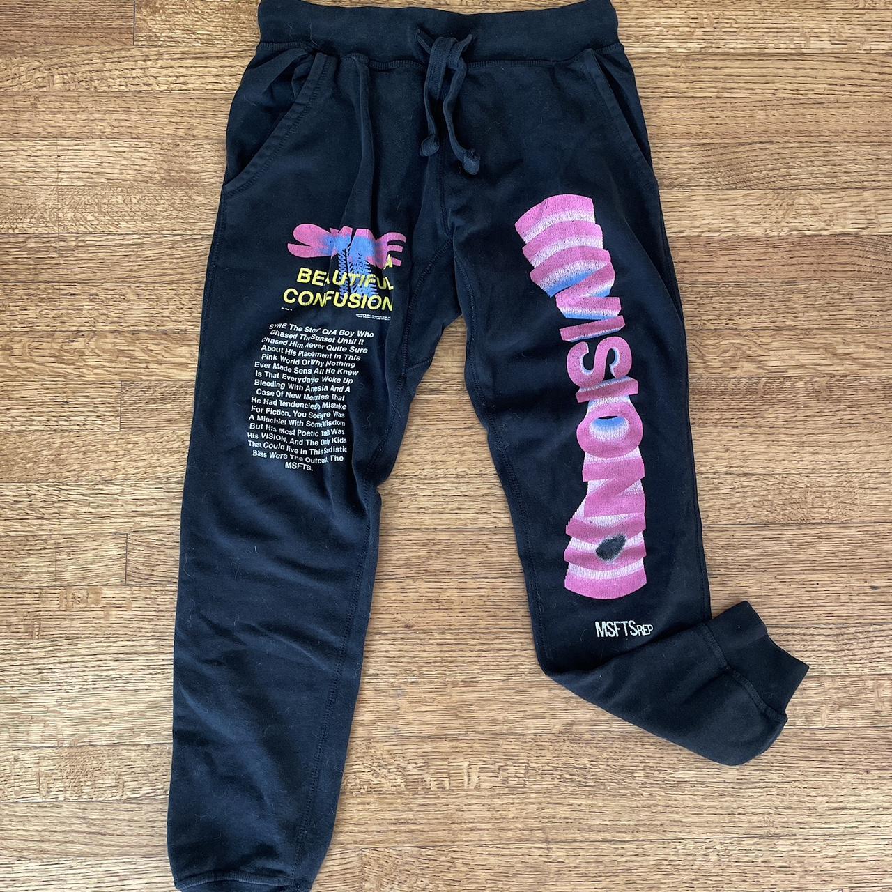 MSFTS rep sweats. Syre. Rip in pocket (does not show... - Depop