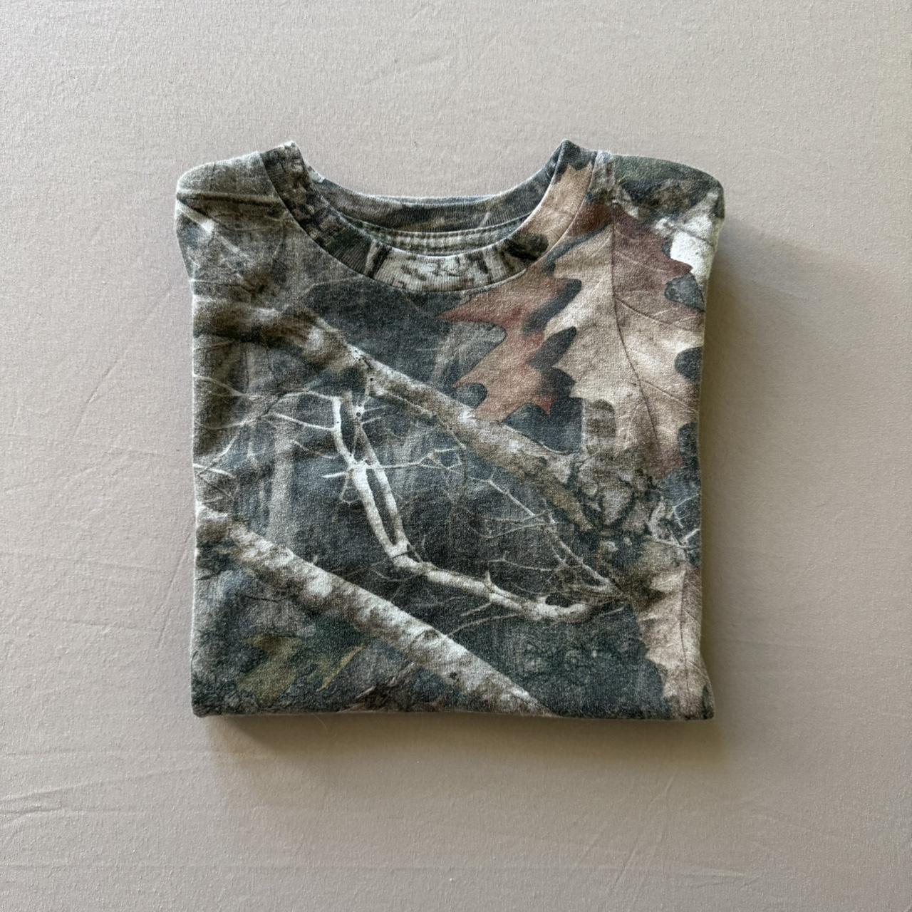 Red Head Hunter Camo Baby Tee - condition 8/10, has... | Depop